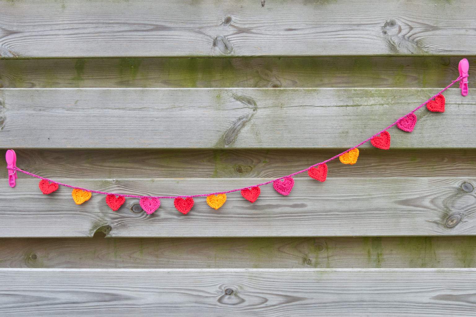 Cute Valentine’s Bunting Tutorial – merinoandtomatoes